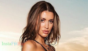 Bianca Ella Booth - Bio, Age, Height | Models Biography