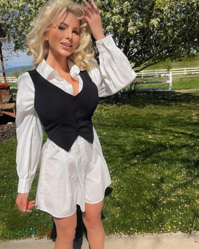 Jessica Weaver - Bio, Age, Height | Models Biography