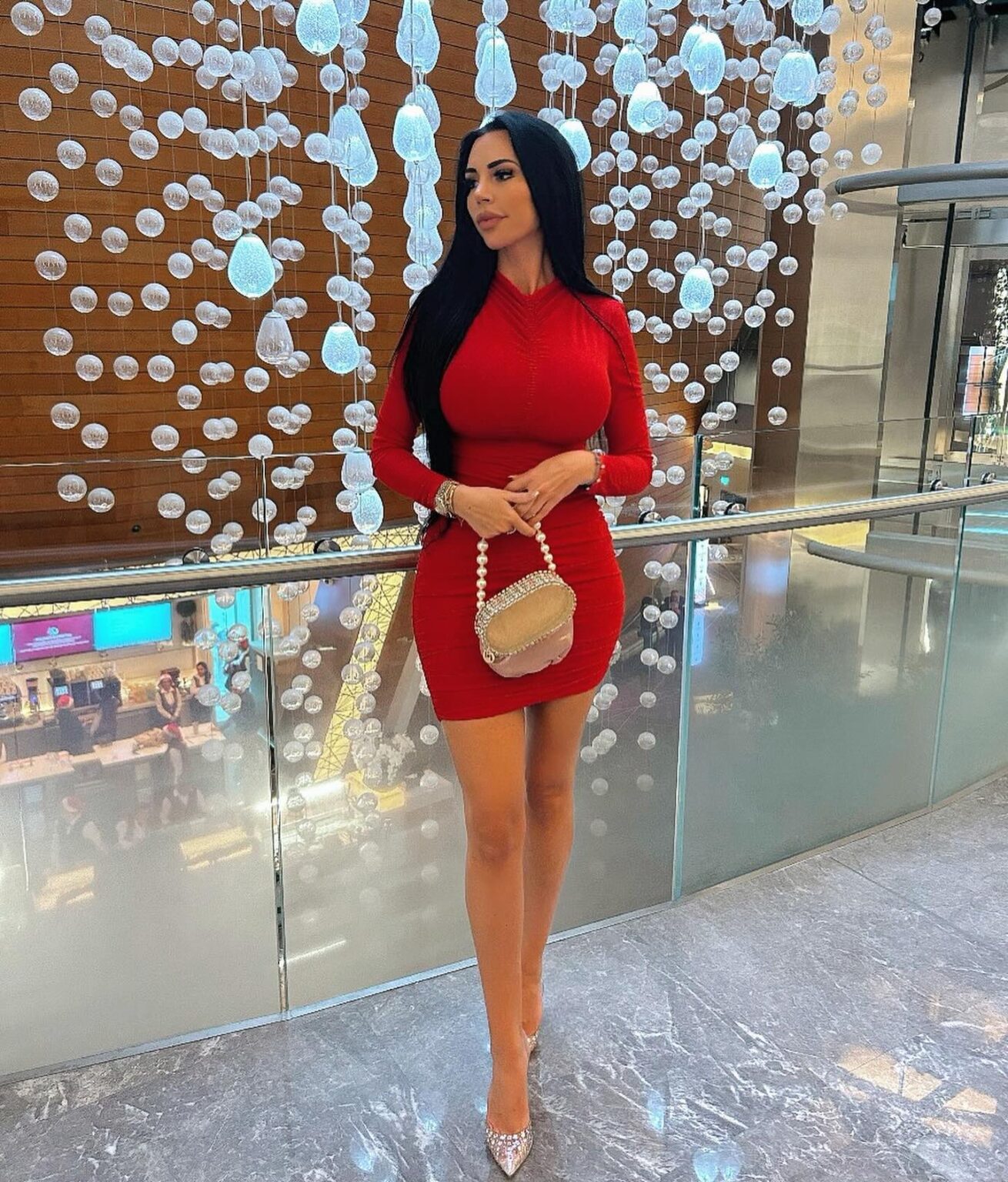 Yvonne Bar - Bio, Age, Height | Models Biography