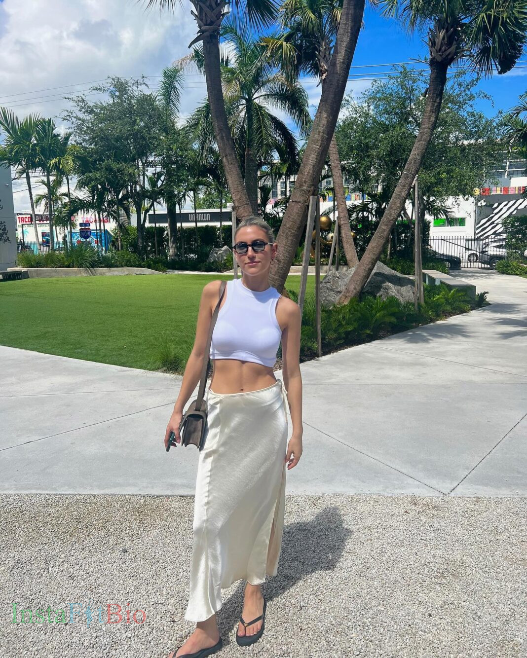 Adi Dan - Bio, Age, Height | Models Biography