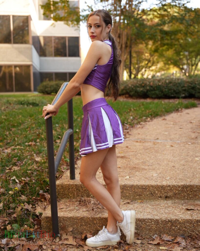 Avaryana Rose - Bio, Age, Height | Models Biography