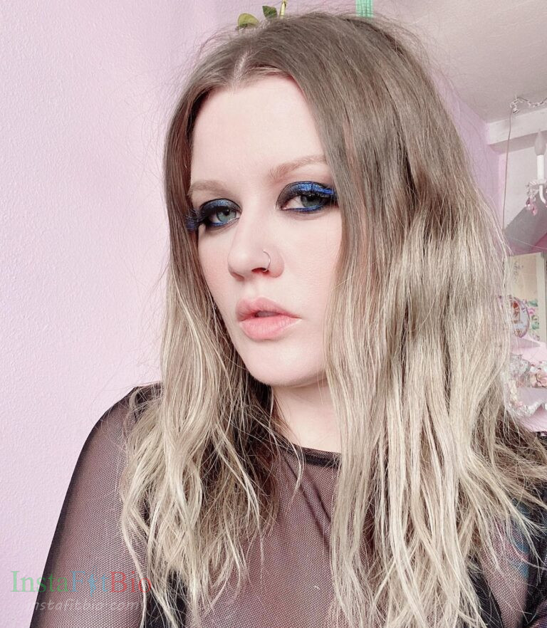 Kelly Eden - Bio, Age, Height | Models Biography