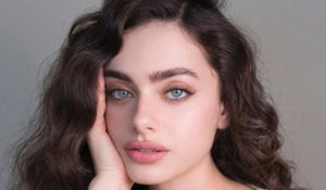 Yael Shelbia - Bio, Age, Height | Models Biography