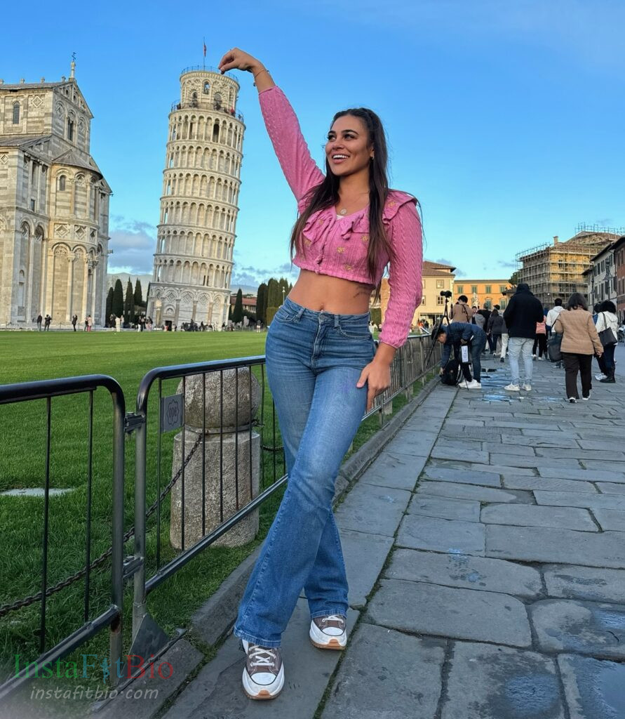 Lydia Clyma Wallpapers InstaFitBio (2) | Models Biography