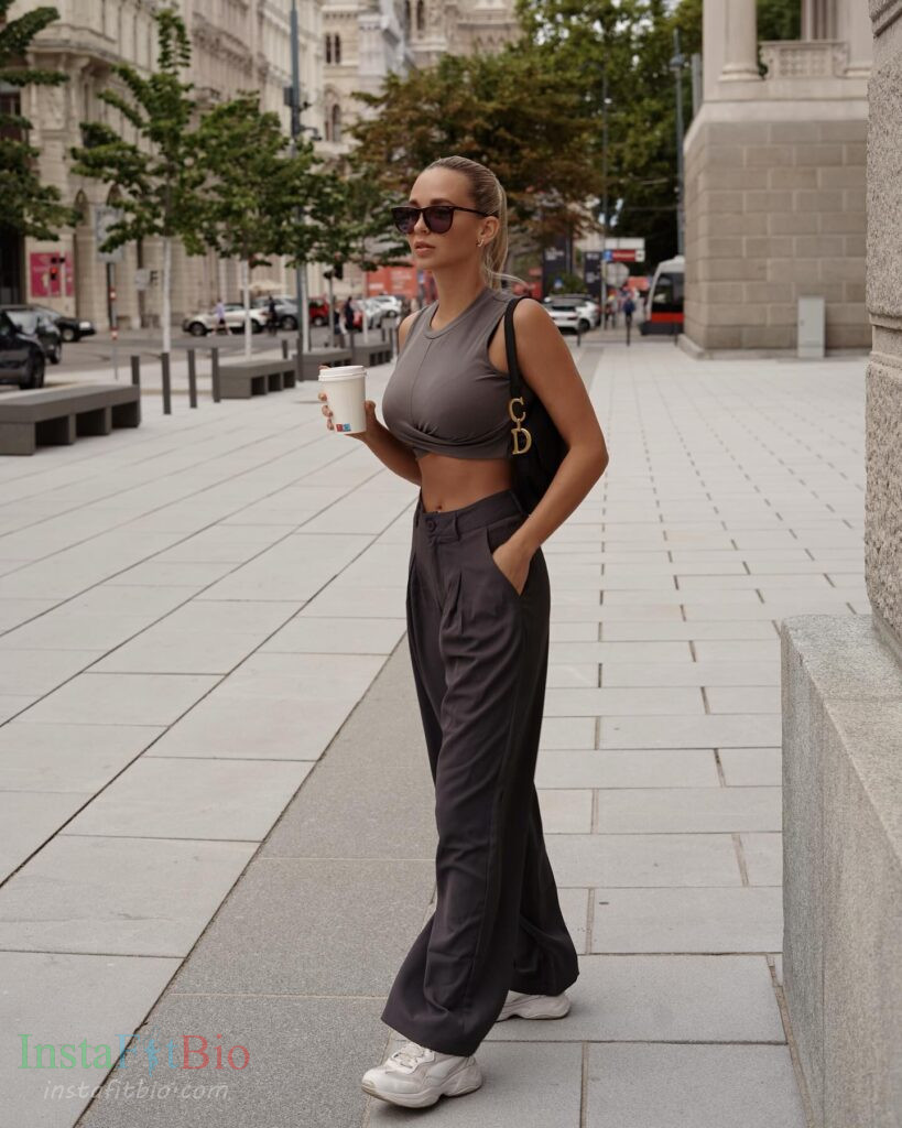 Verena Katrien - Bio, Age, Height | Models Biography