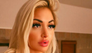 Anne Rush - Bio, Age, Height | Models Biography