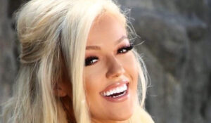 Courtney Riggs - Bio, Age, Height | Models Biography