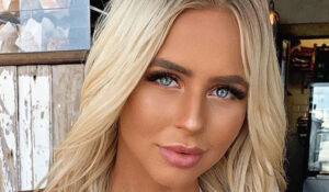 Rhiannon Darney - Bio, Age, Height, Wiki | Models Biography