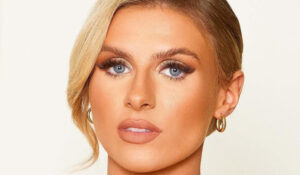 Chloe Burrows - Bio, Age, Height, Wiki | Models Biography