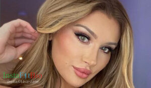 Molly - Bio, Age, Height, Wiki, Birthday | Models Biography