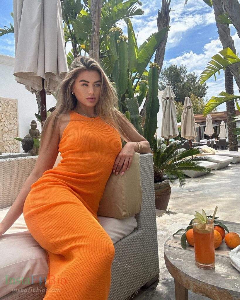 Arabella - Bio, Age, Height, Wiki, ? | Models Biography