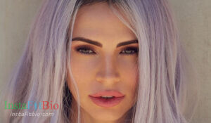 Hope Dworaczyk - Bio, Age, Height, Wiki | Models Biography