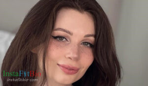 Lesya Moon - Bio, Age, Height, Wiki | Models Biography